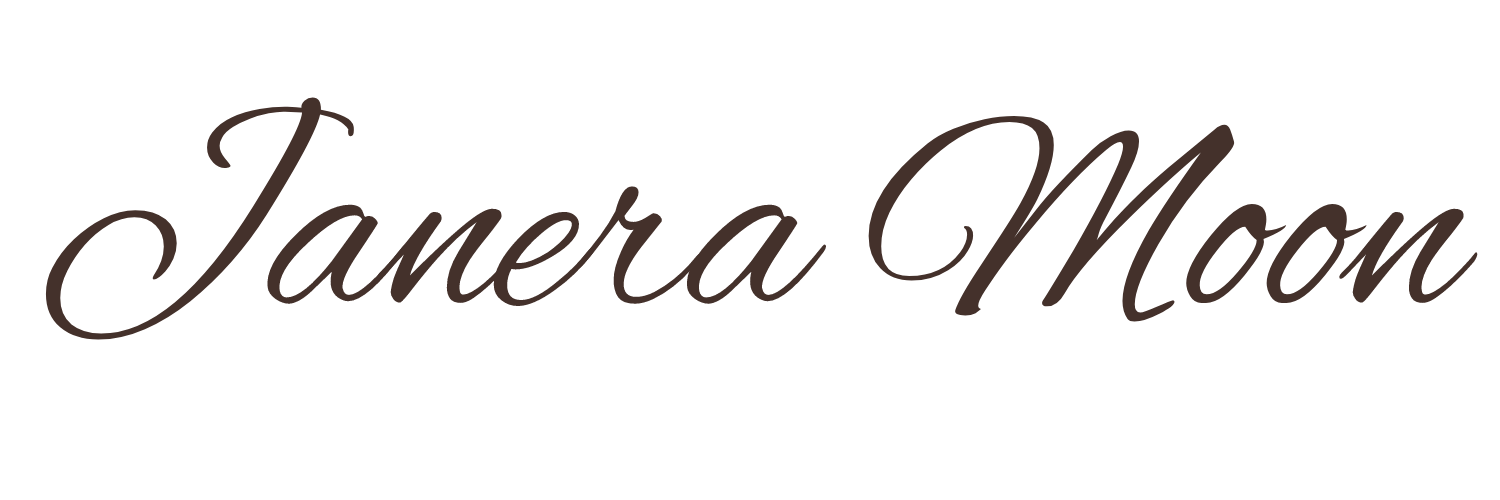 About – Janera Moon